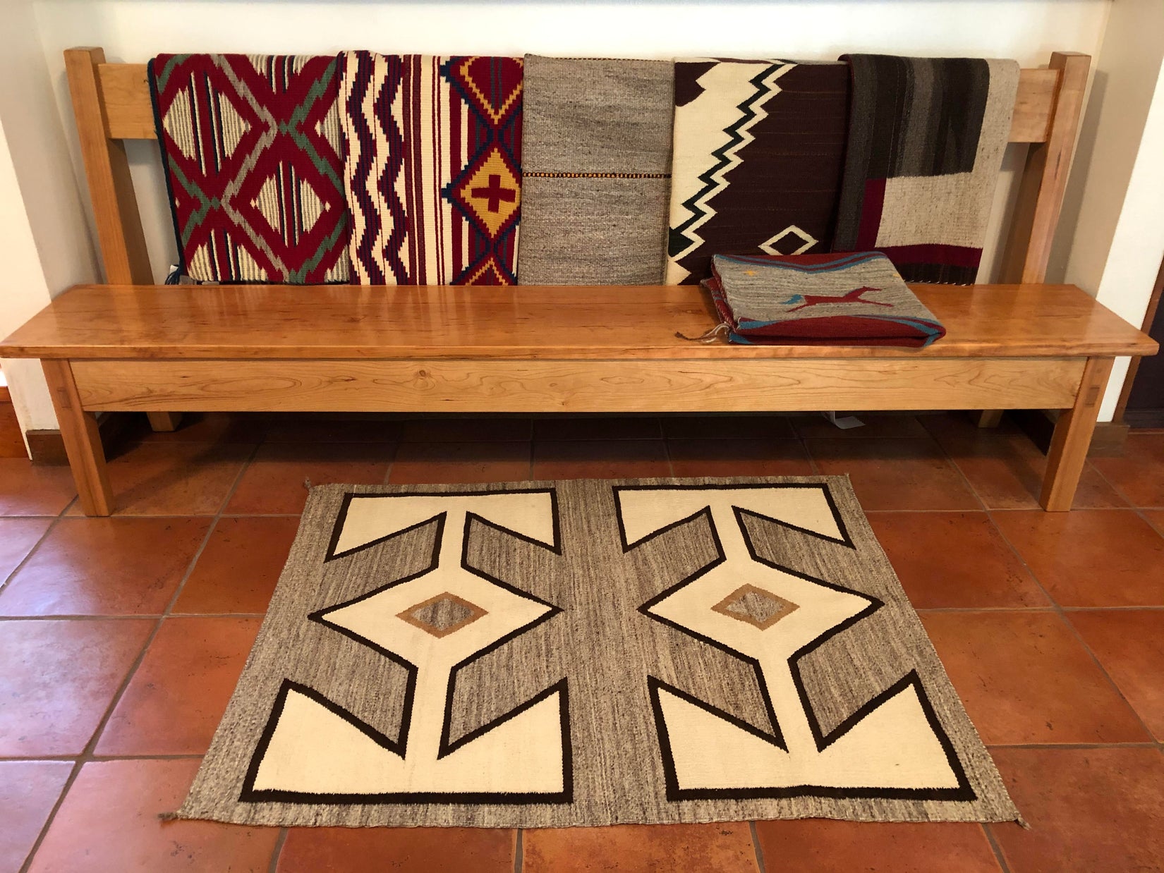 Navajo Rugs * Navajo Blankets * Navajo Art * Nizhoni Ranch News ...
